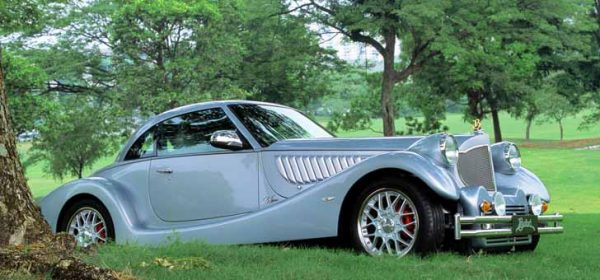 BUFORI Official Car for AIM 16 Blue Carpet | Bufori